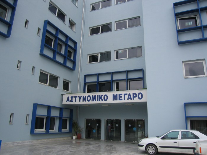 ΕΥΧΑΡΙΣΤΟΥΜΕ ΤΟ ΑΣΤΥΝΟΜΙΚΟ ΤΜΗΜΑ ΧΑΝΙΩΝ - Ηλιαχτίδα